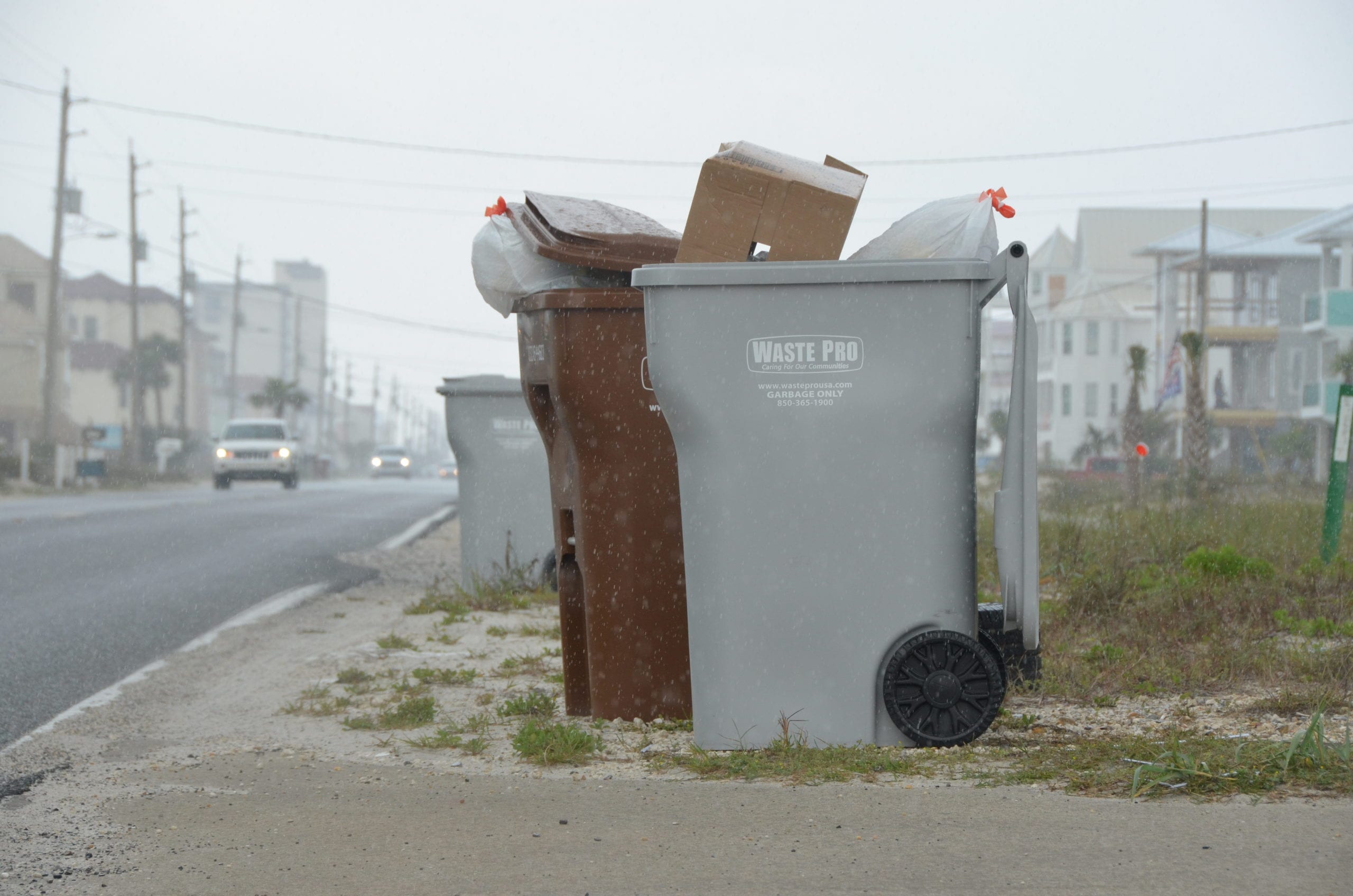 Weekly trash pick-up to continue on Navarre Beach | Navarre Press