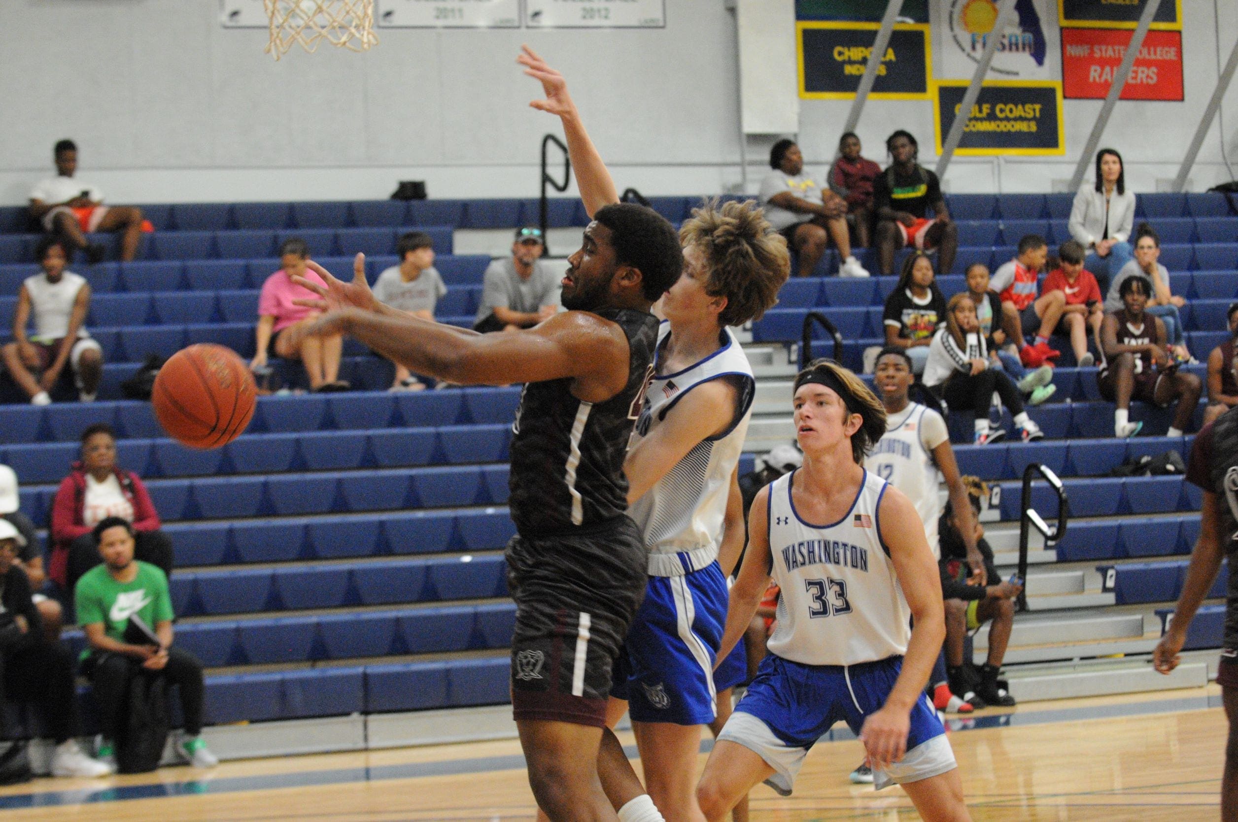 Raider boys basketball team took steps forward this summer | Navarre Press