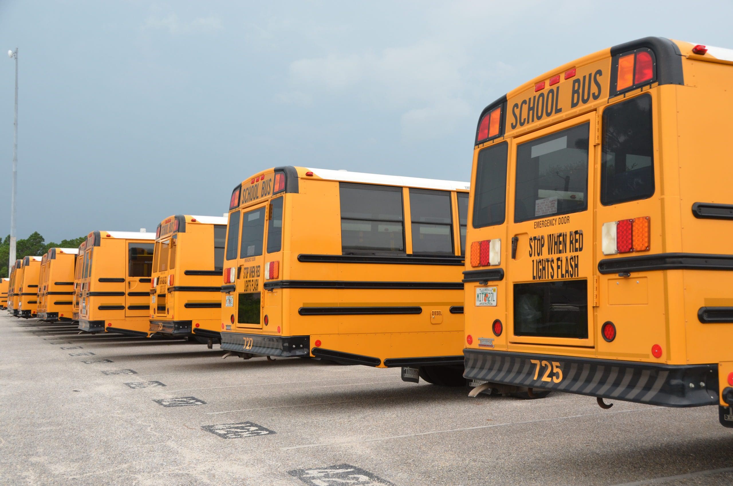 Milton bus driver injured in fatal wreck | Navarre Press