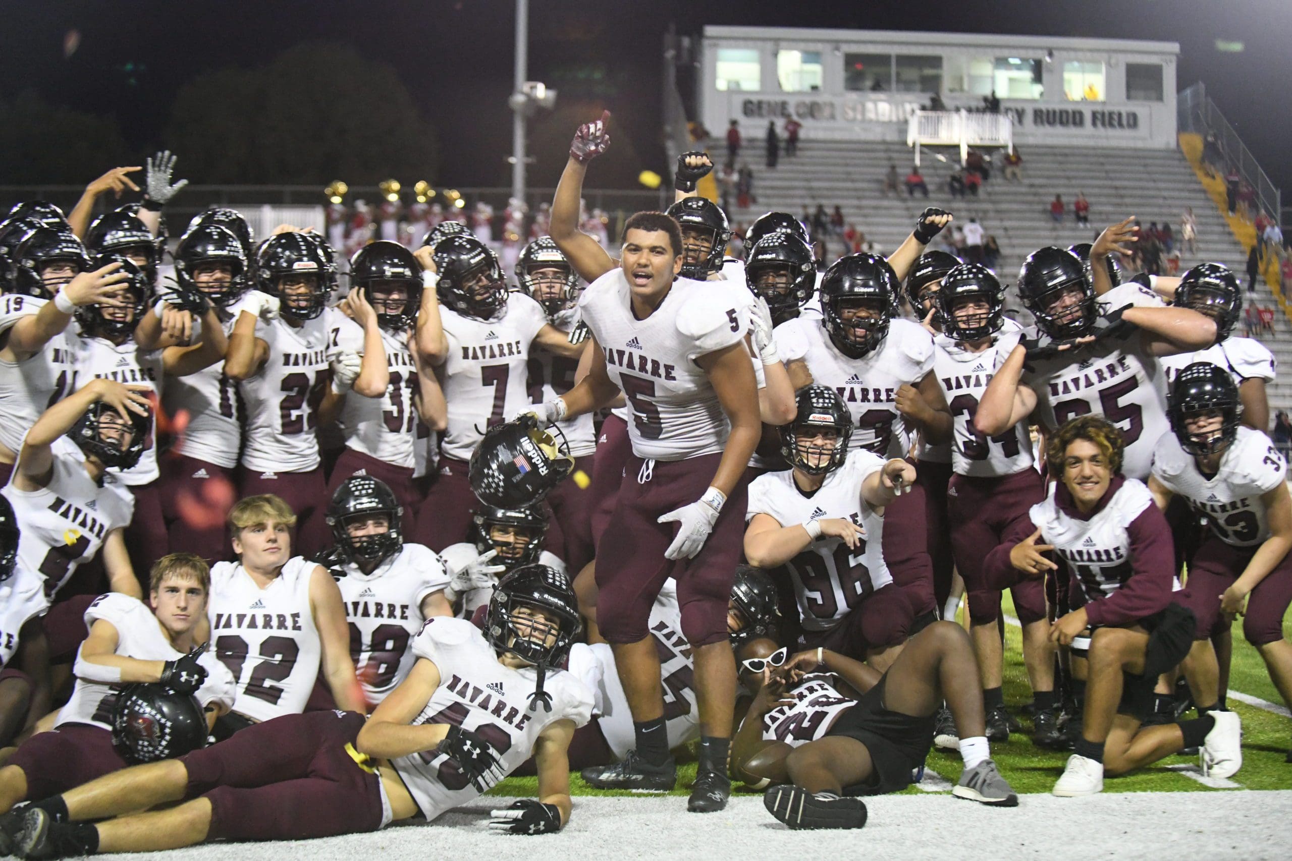 Navarre moves up one spot in regional football rankings | Navarre Press