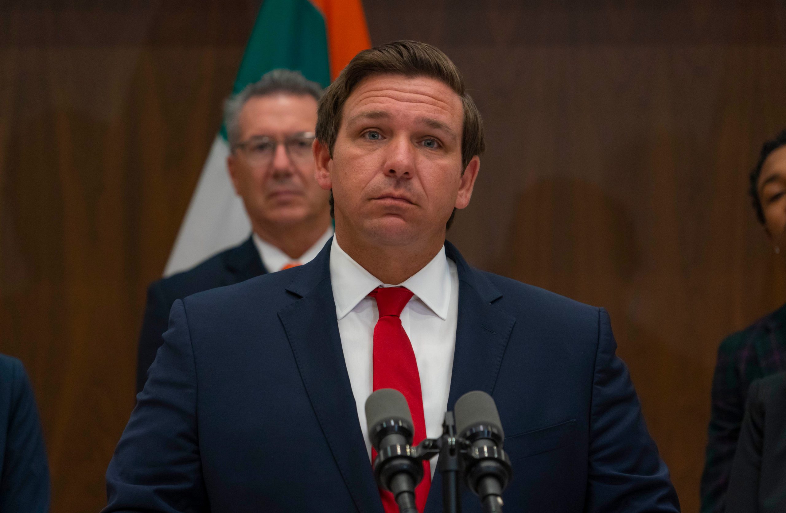 DeSantis signs controversial ‘parent’s rights’ bill, draws ire, praise ...