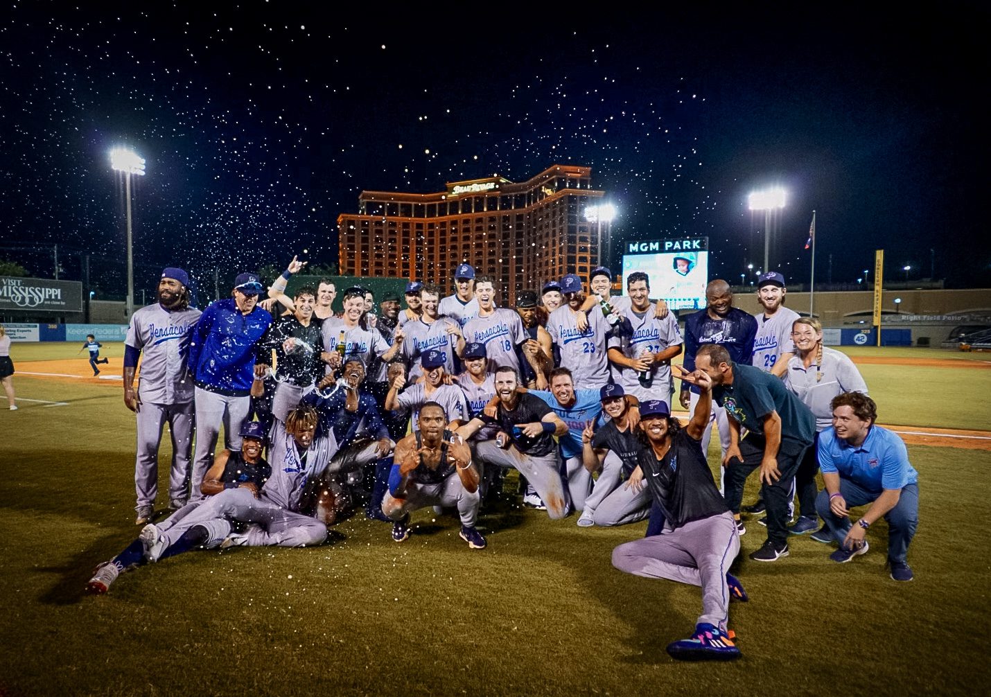 Blue Wahoos clinch first-half division crown | Navarre Press