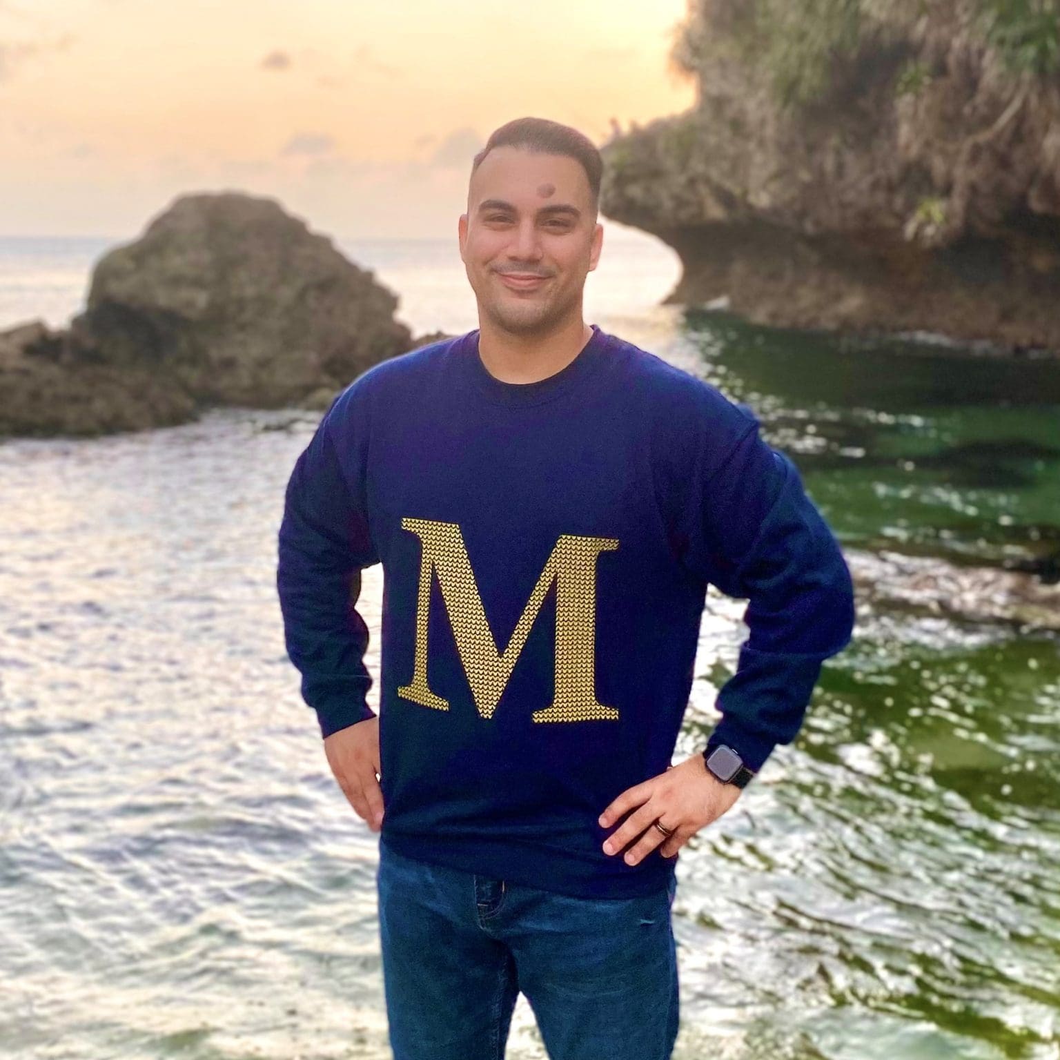 Navarre graduate comes out with first novel | Navarre Press