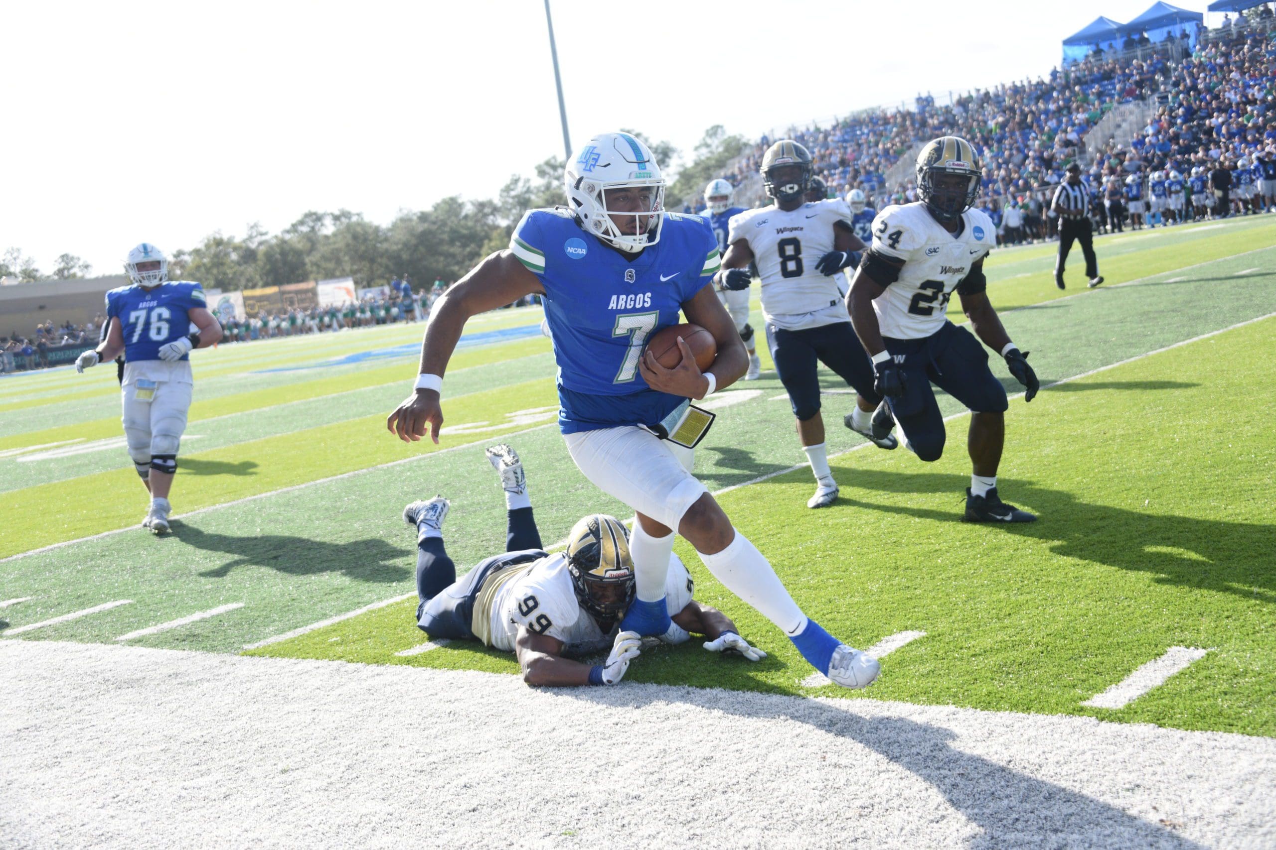 UWF's Jiles and Jarrett sign undrafted free agent deals with New York ...