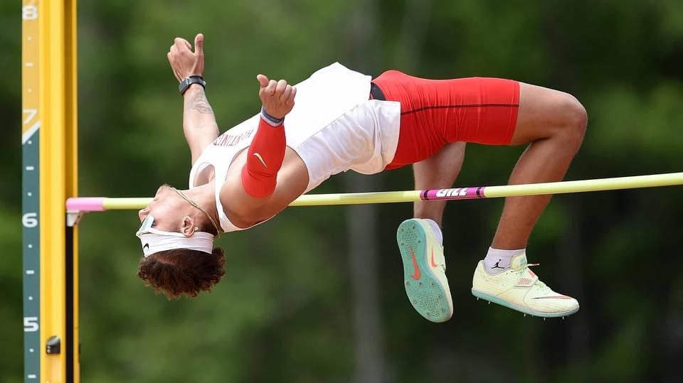 Caden Howard raising the bar and clearing it | Navarre Press