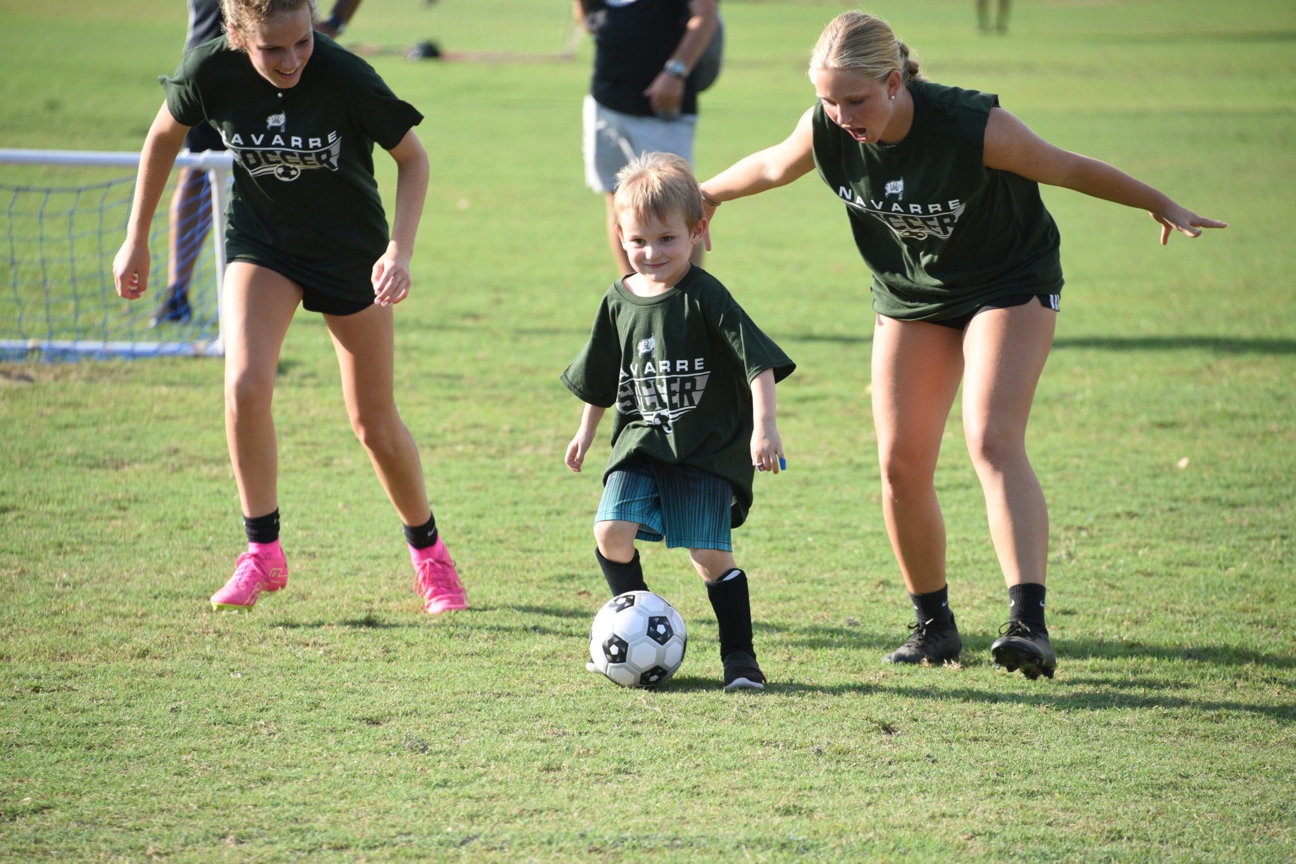 Soccer and smiles at Navarre Raider camp | Navarre Press