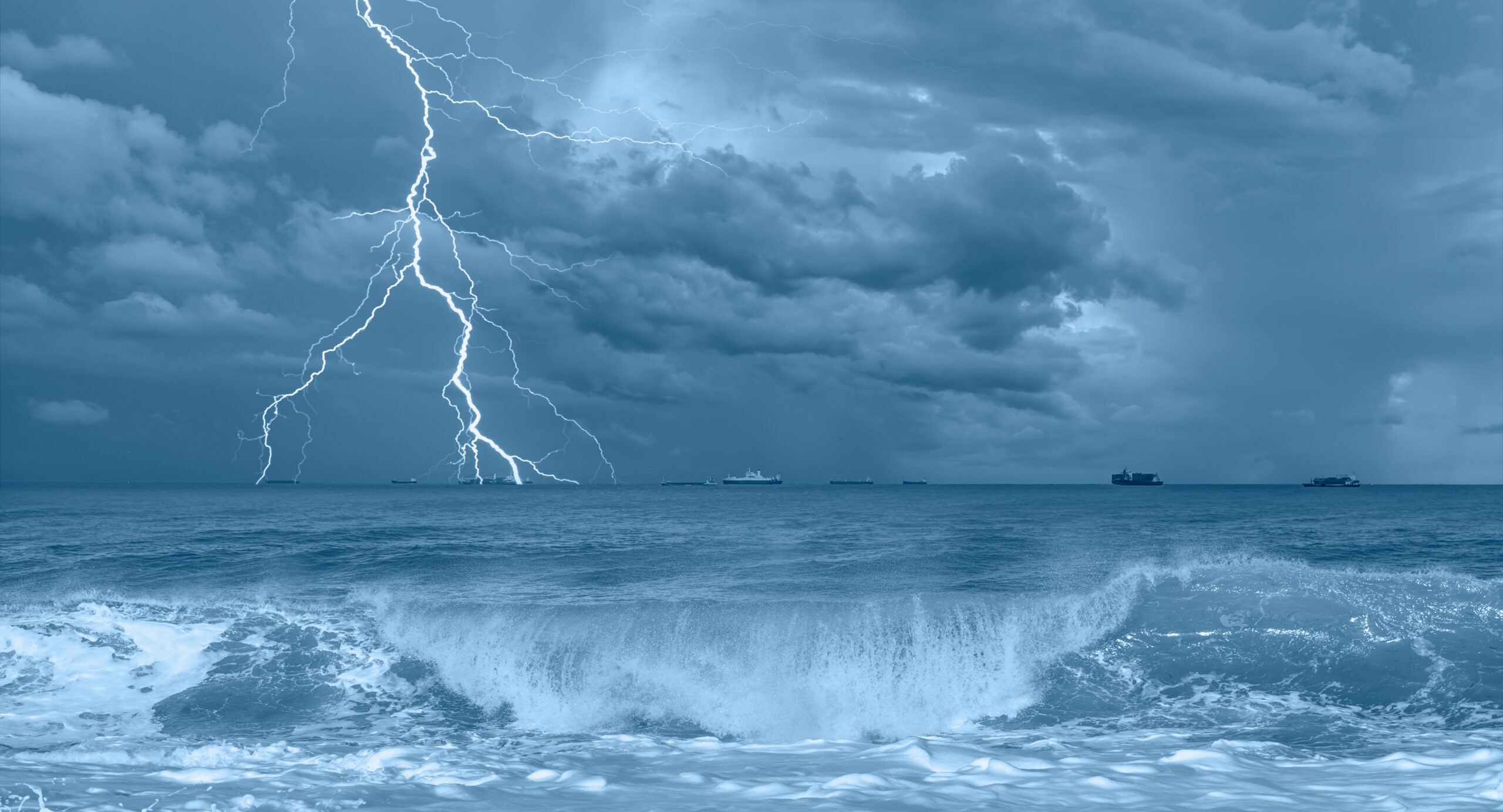 August storm brings lightning, calls to first responders | Navarre Press