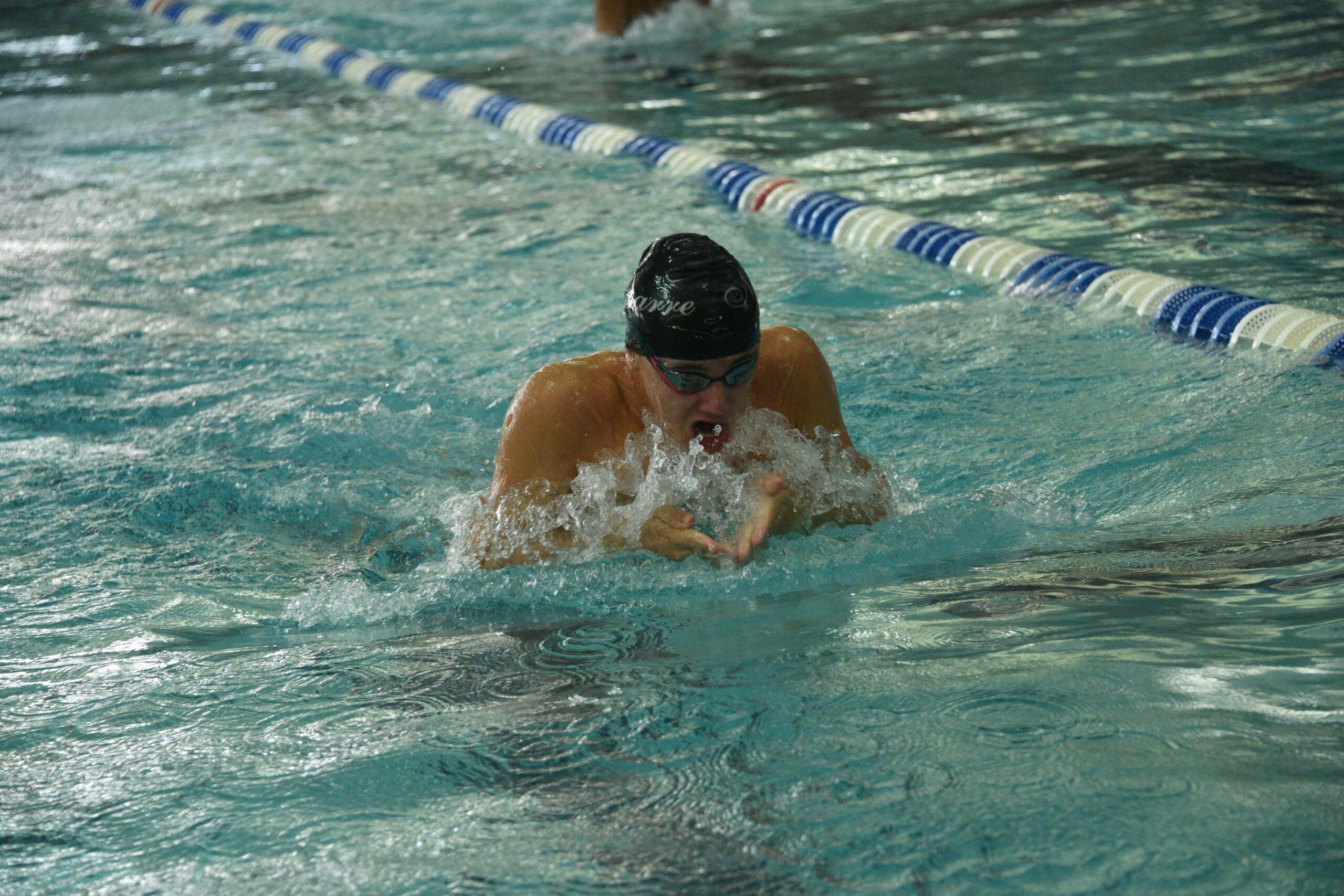Raider swimmers compete well at Patriot Invite | Navarre Press
