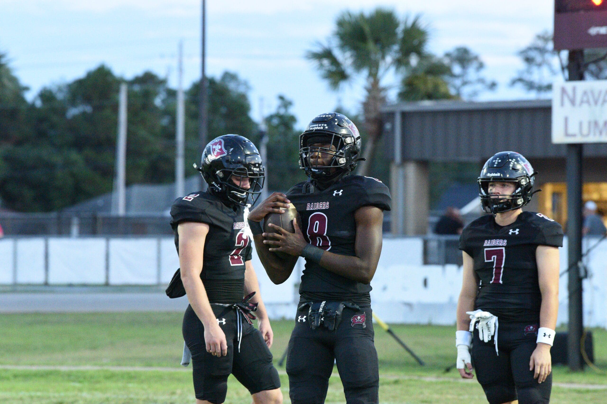Latest look at regional football rankings | Navarre Press