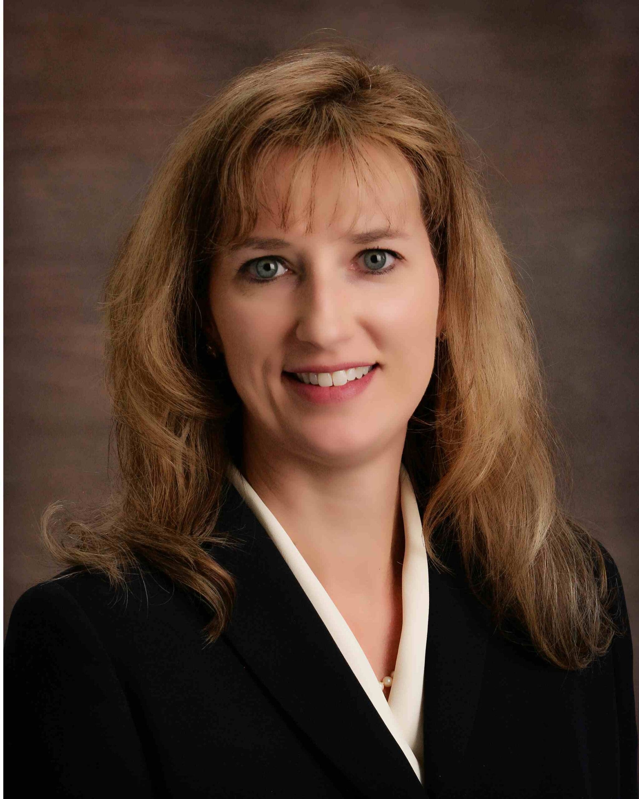 Residents question county attorney’s experience | Navarre Press