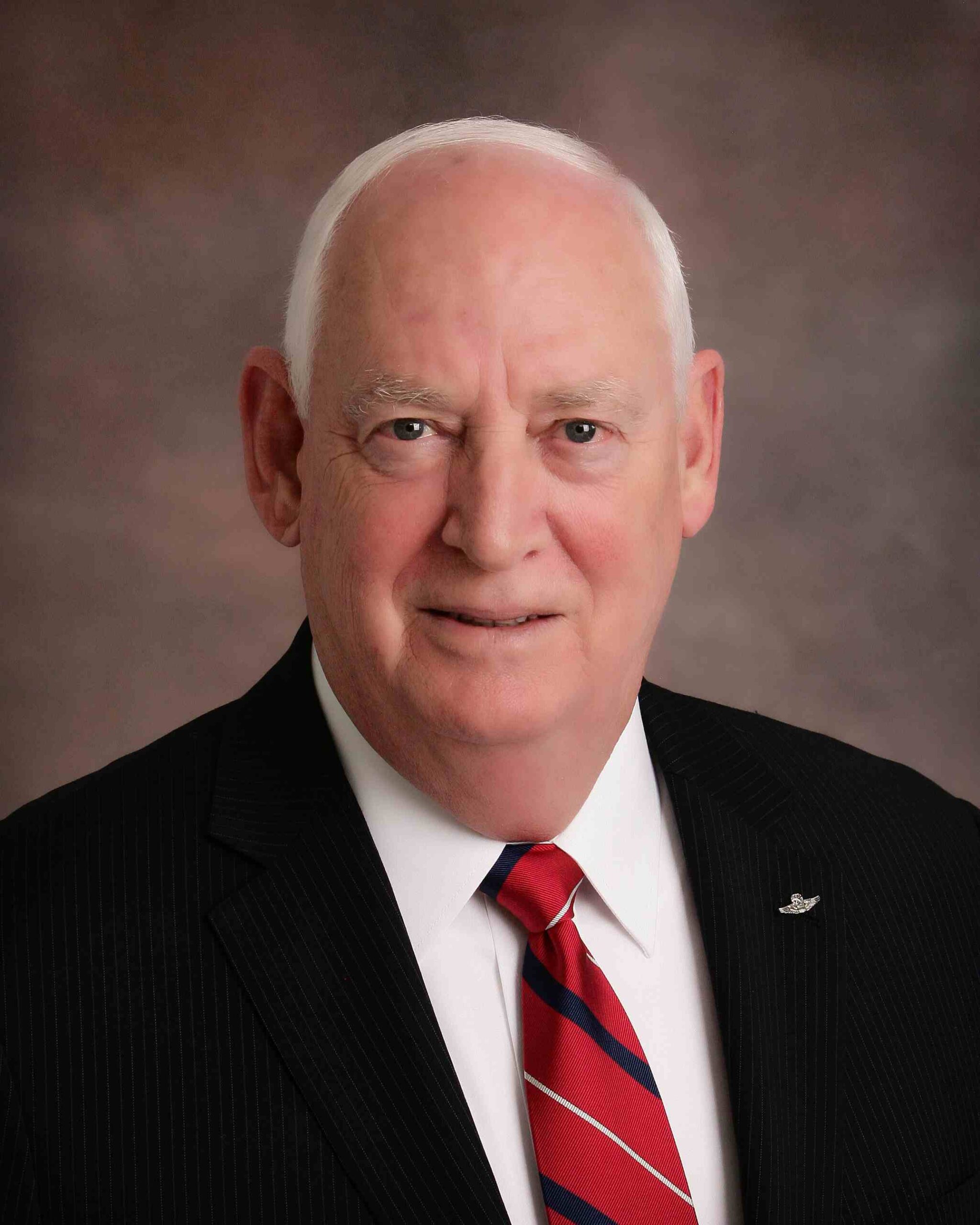 Melvin takes helm or reorganized commission | Navarre Press