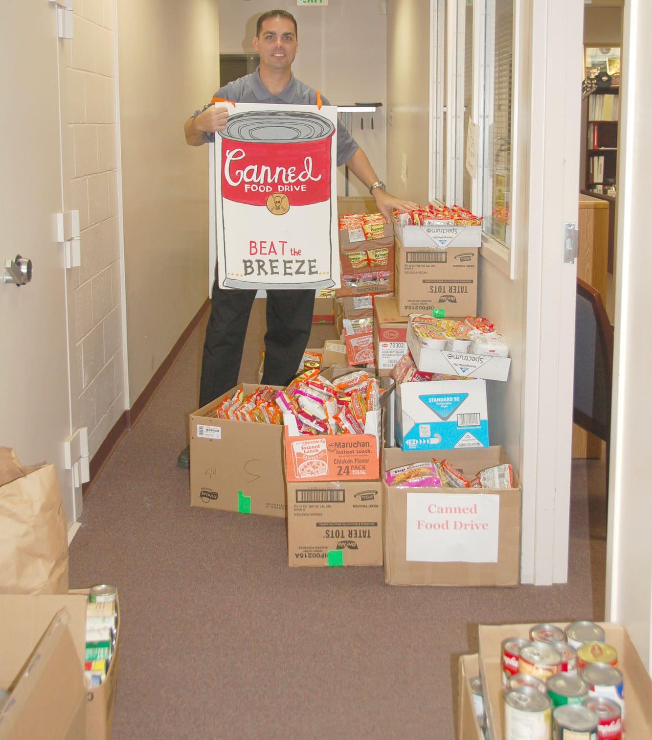 Navarre High wins canned food drive competition in a rout | Navarre Press