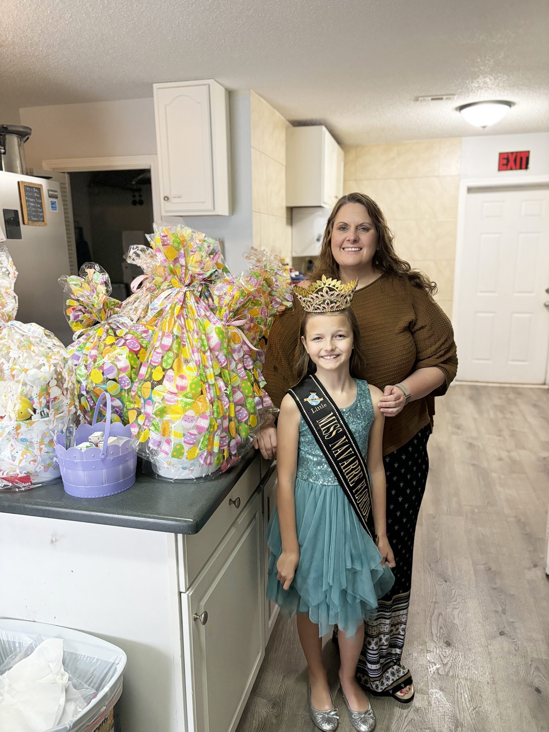Little Miss Navarre Florida makes Easter baskets for homeless children ...