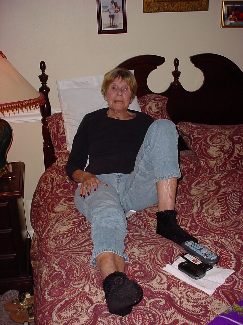 Here’s Looking At You Patsy Miller | Navarre Press