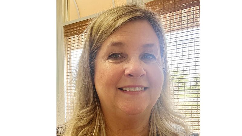Gulf Breeze News publisher announces she's running for Florida Senate ...