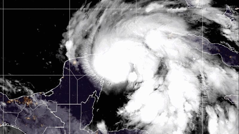 10 a.m. Helene update: Tropical storm warning extended, still doesn't ...