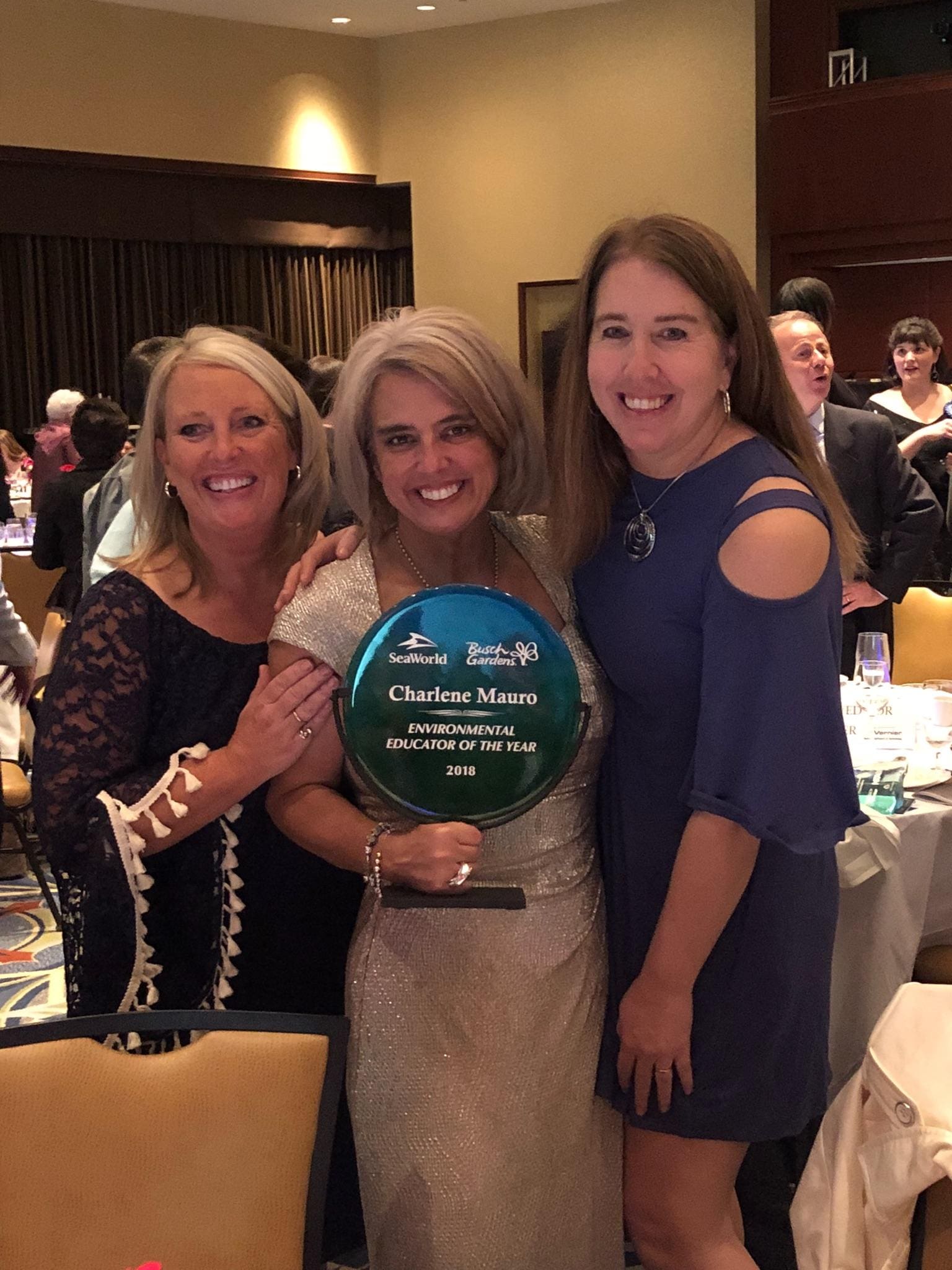 Mauro recognized by SeaWorld for Science Station work | Navarre Press