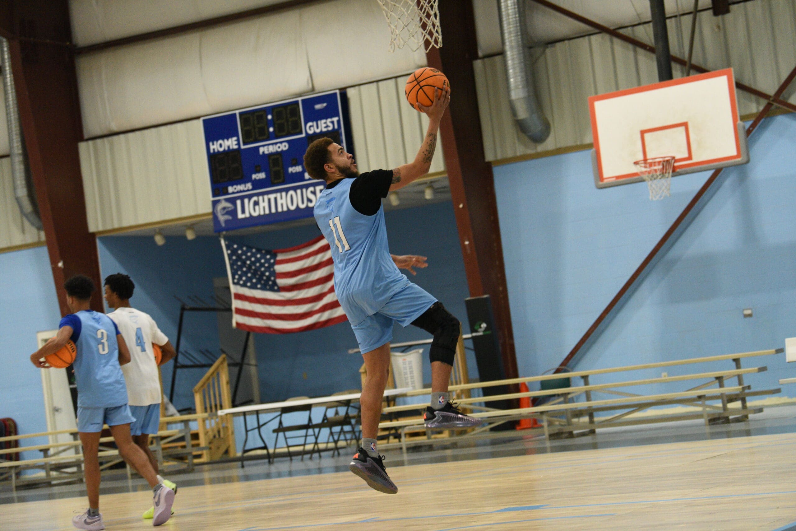 Eddie Brown having one of his best seasons ever in basketball | Navarre Press