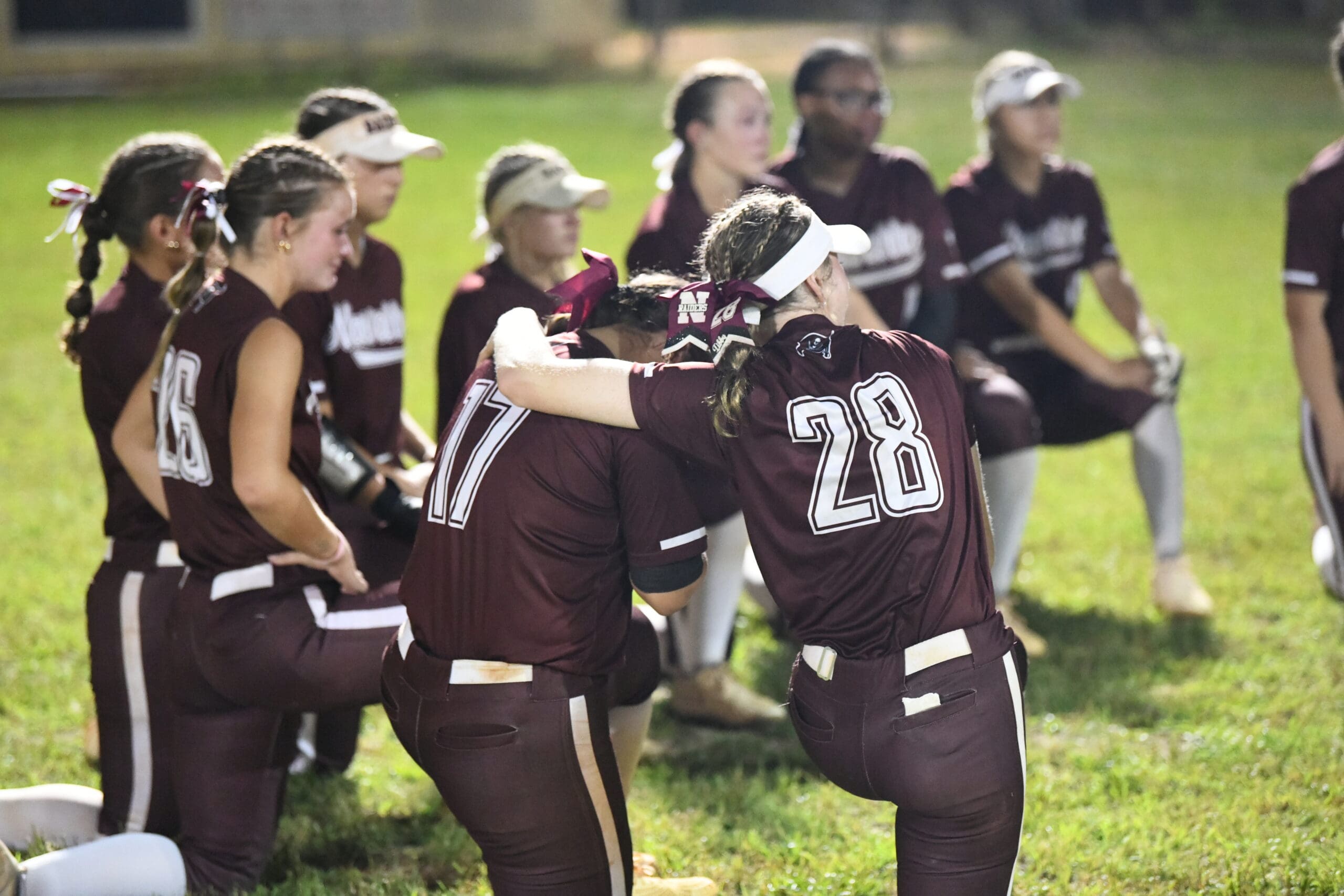 Navarre Raiders leave it all on field in softball regional final ...